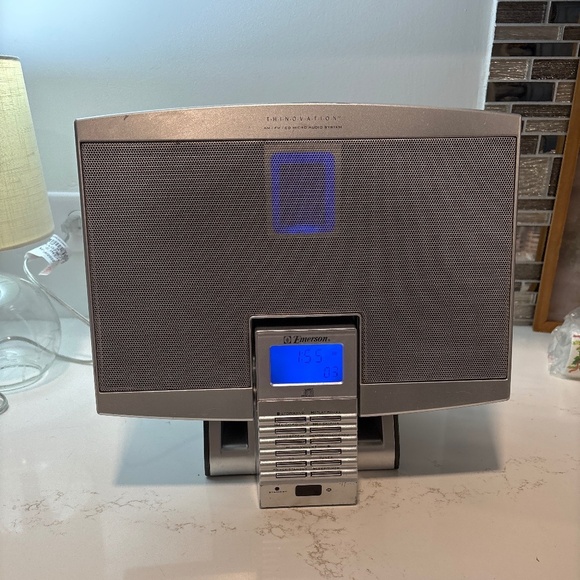 Emerson | Portable Audio & Video | Emerson Es88 Thinovation Amfmcd ...
